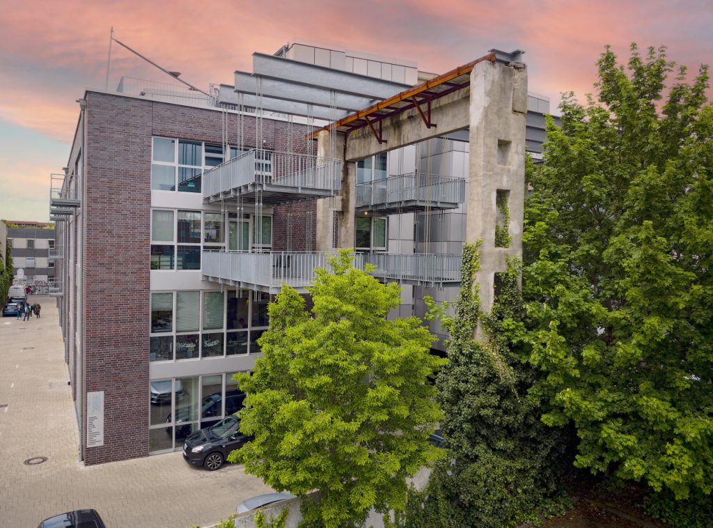 Savills: New Era Cap mietet rund 480 m² in den Kölner LEITRAD LOFTS - Konii