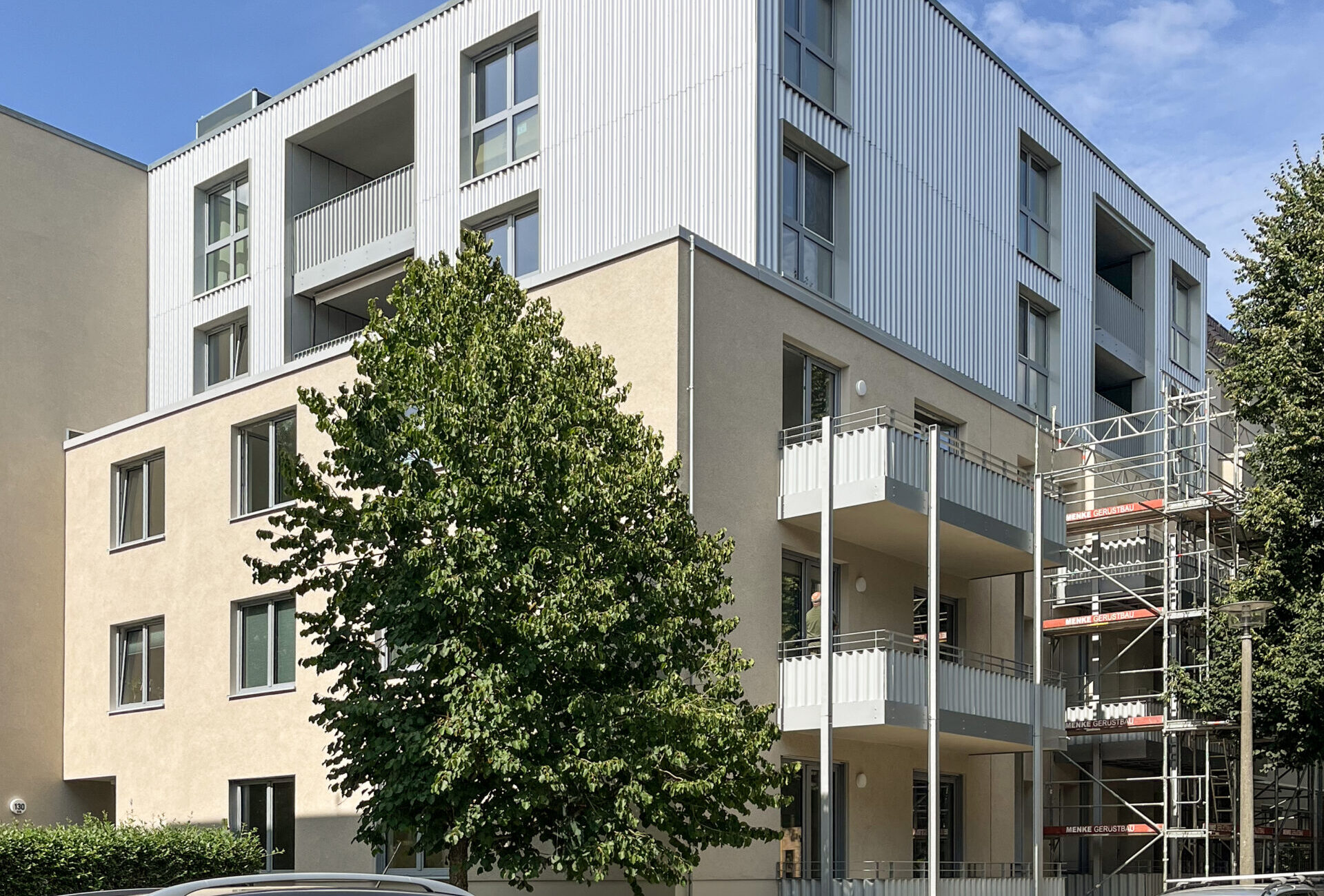 Bestand, Neubau und Aufstockung: DMSW setzt mit Nachverdichtung in ...